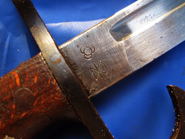 The Knife Edge: One Man, So Many Knives©: Dad's Japanese Bayonet