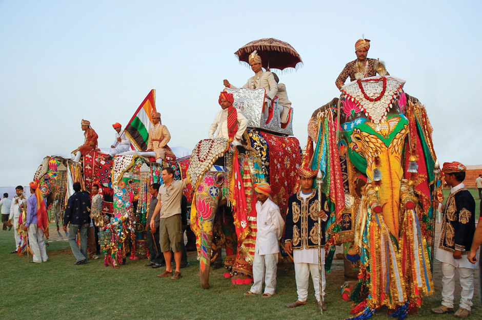 Postmodern Royalty: Jaipur at Holi & Elephant Festival Time.... Maybe ...