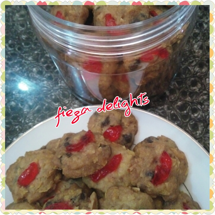 FIEZA DELIGHTS: BISKUT MUTIARA MERAH @ RED PEARL lagi...