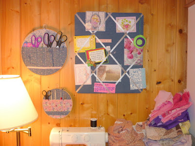 My Cubby Crafts: Embroidery Hoop Storage