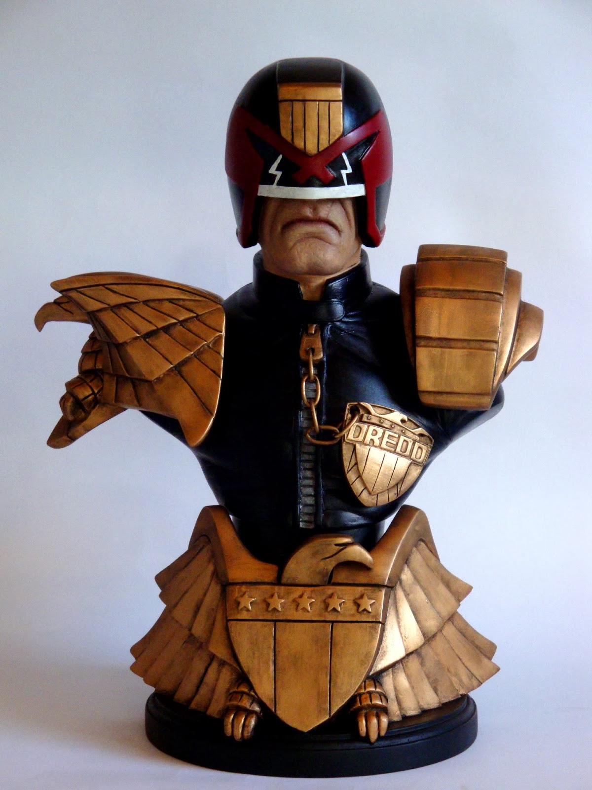 Michael White Sculpting & Props: Judge Dredd & Judge Anderson 1/3 Scale ...