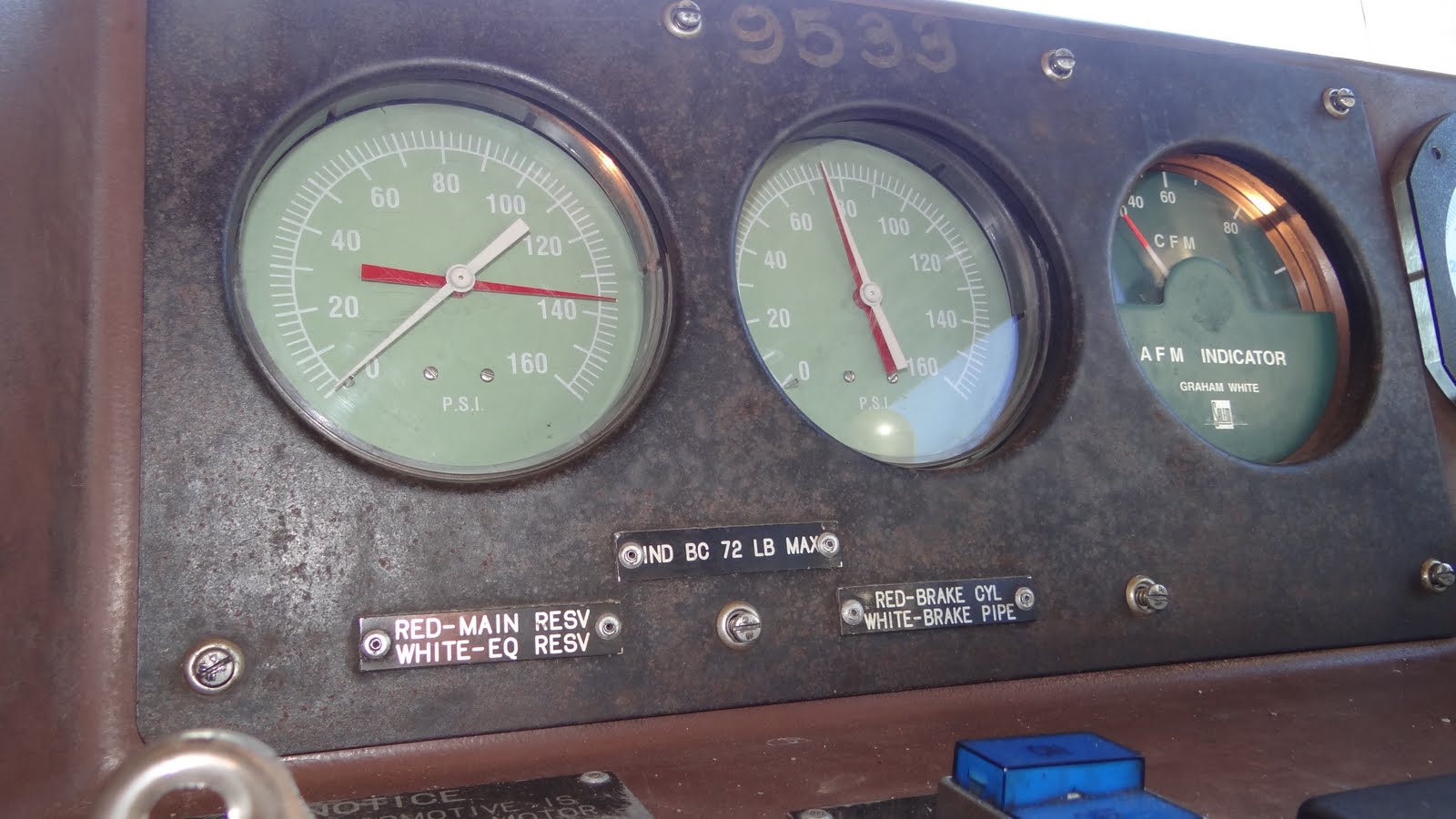 Milepost 154: A Train Blog: January 2012