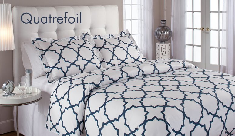 TRES CHIC: QUATREFOIL ME ONCE!