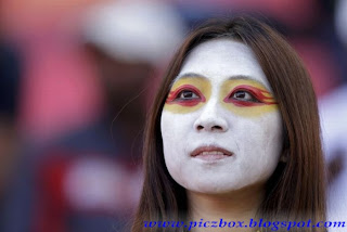 Beautiful ,Hottest & Cute Football Fans | PiczBox