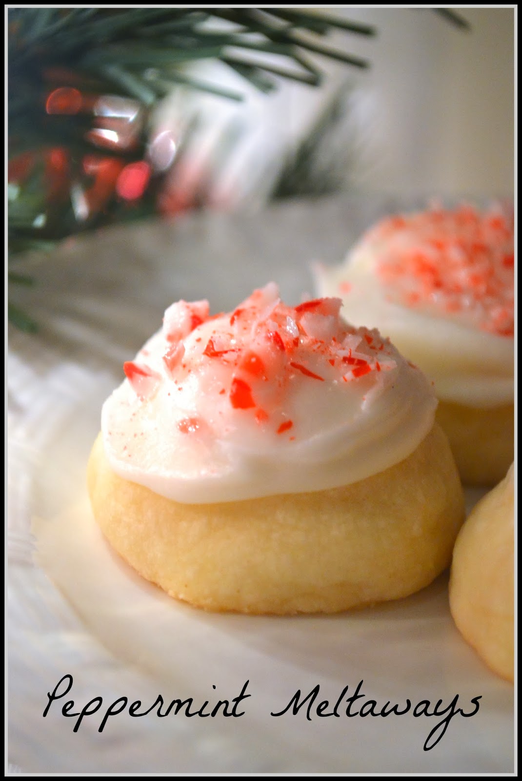 The Lazy Daisy Kitchen: peppermint meltaways
