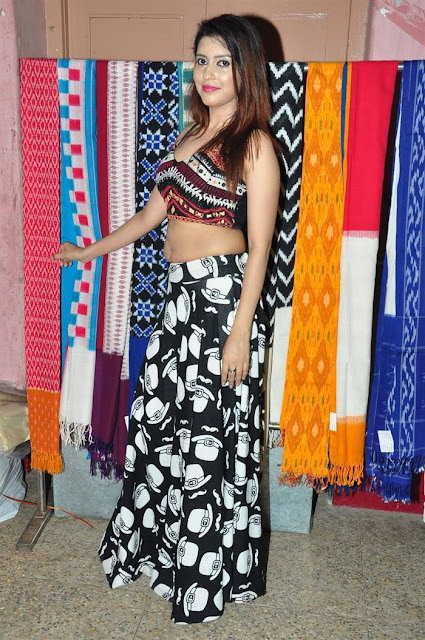 Anchal Singh - Bollywood Actress Telugu Tamil Actress Photo Gallery