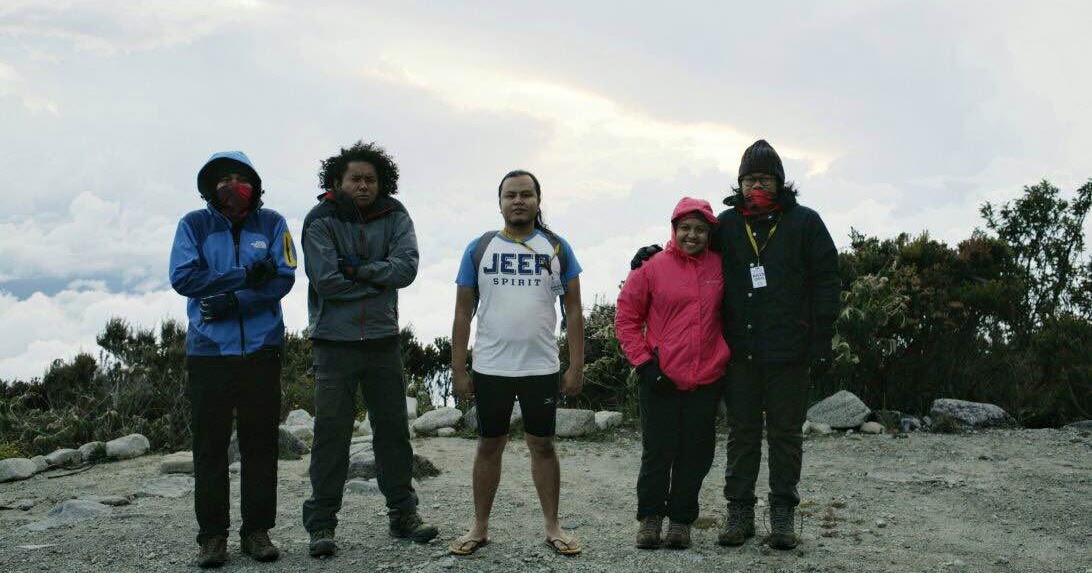 Aloy Paradoks Menulis: Gunung Kinabalu - Perjalanan Ke Puncak.