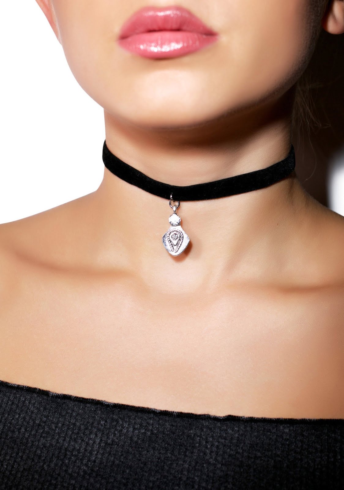 Never Too Classy: Los Chokers vienen pisando fuerte