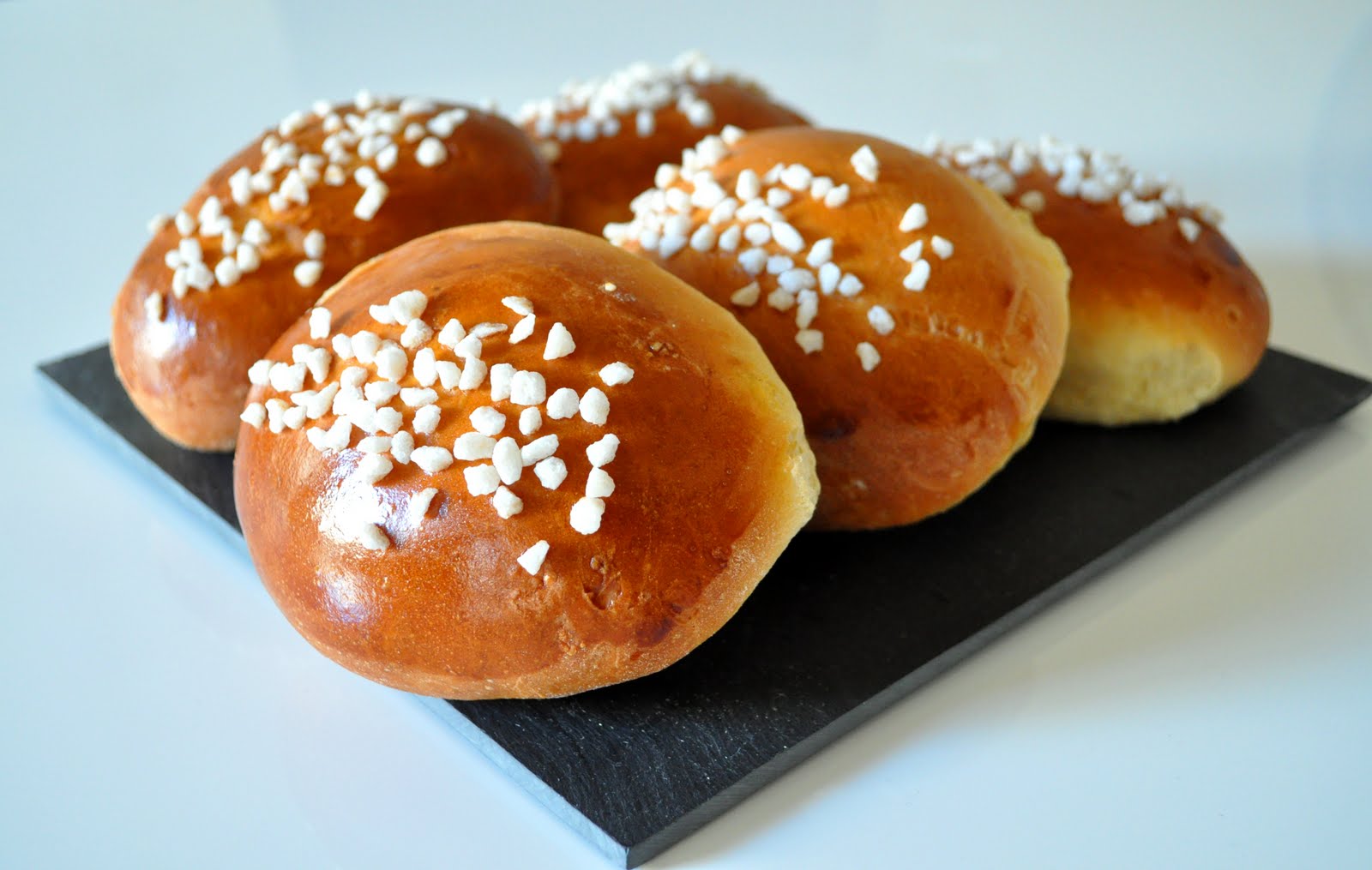 Elodie's Bakery: Pains au lait