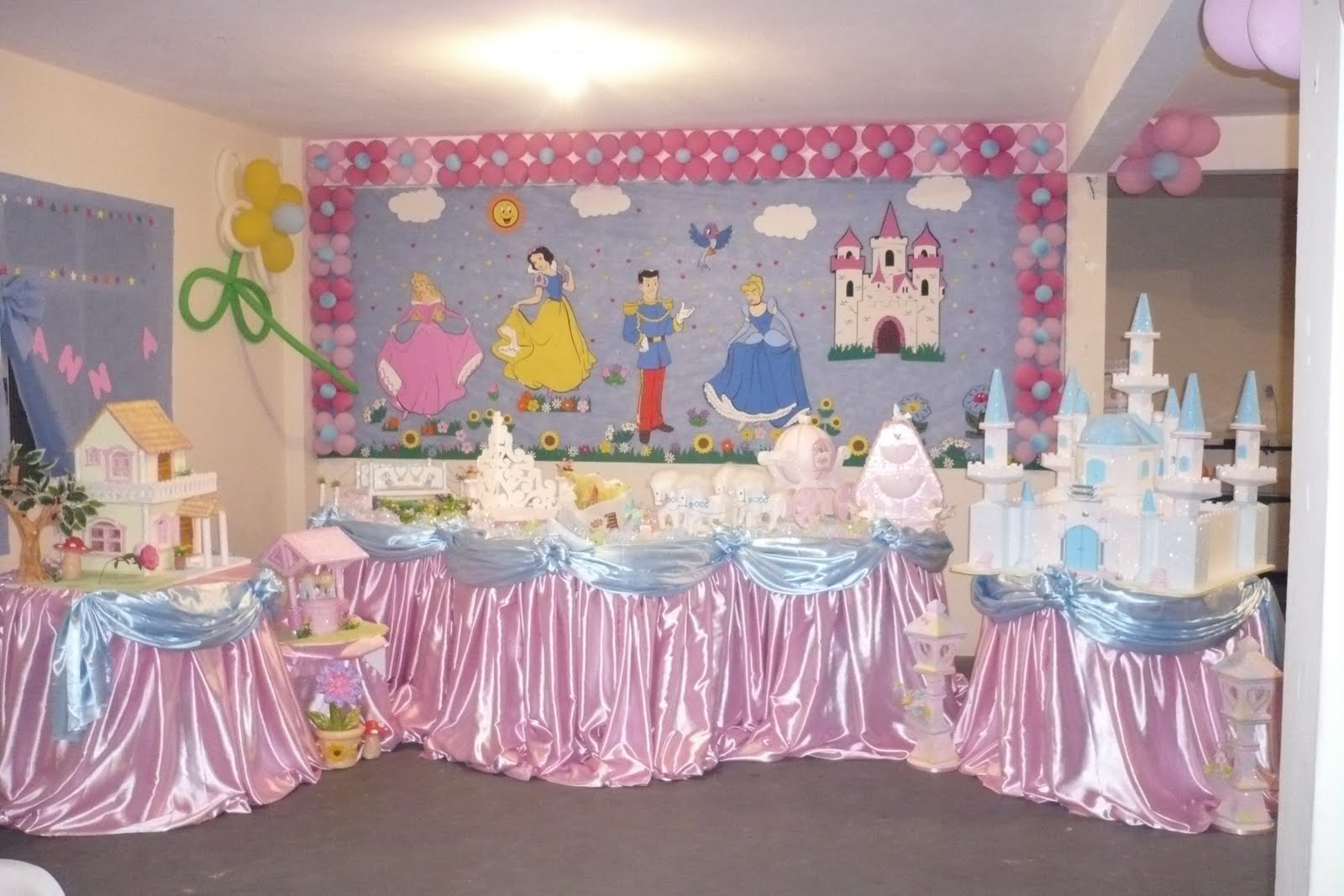 DECORAÇÃO DE FESTAS INFANTIS: PRINCESAS
