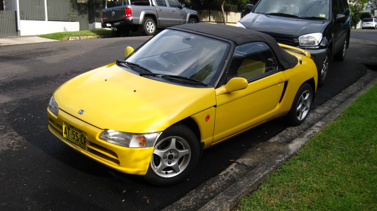 Aussie Old Parked Cars: 1992 Honda Beat