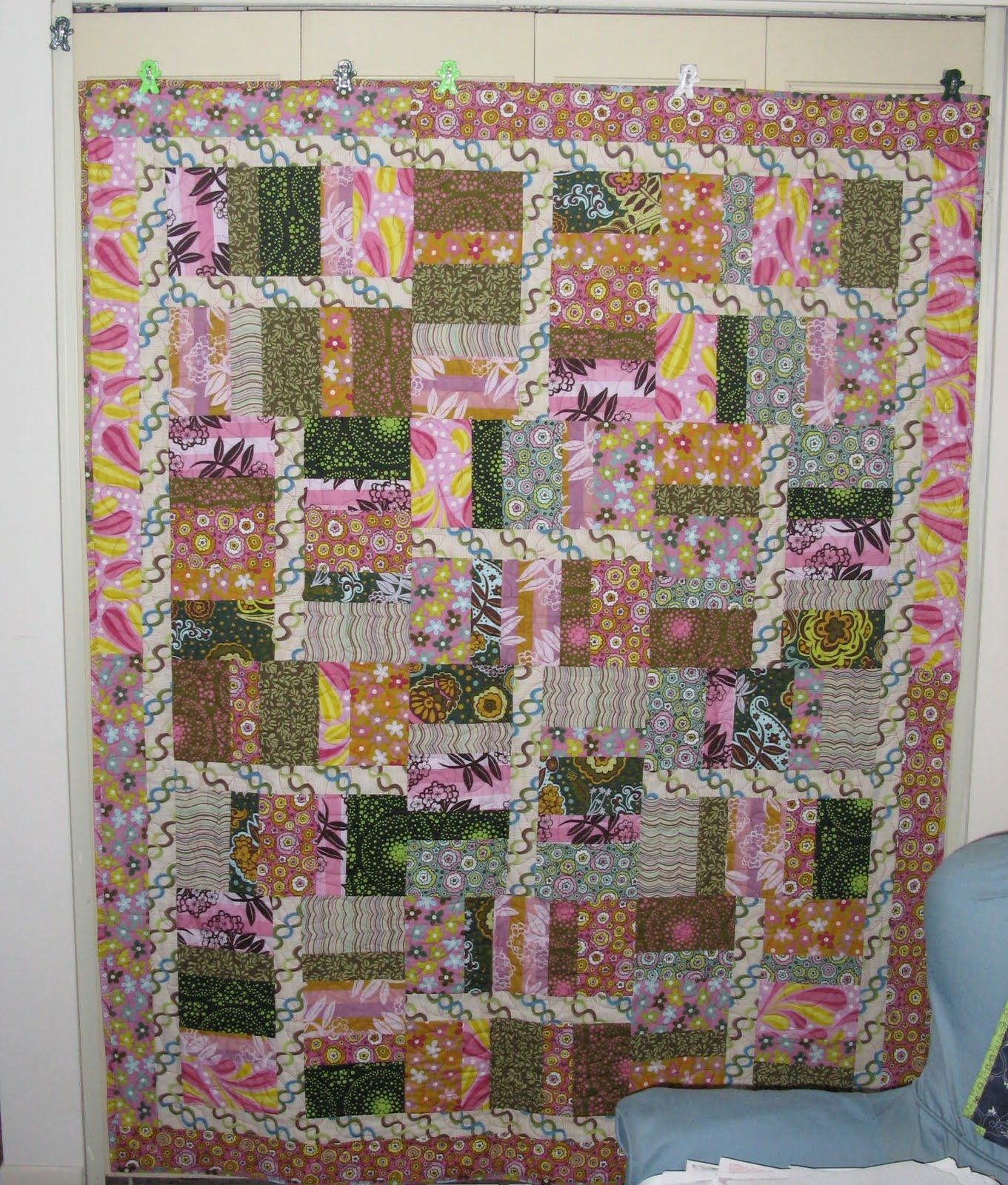 Life is like a patchwork quilt: Chocolate Lollipop Quilt
