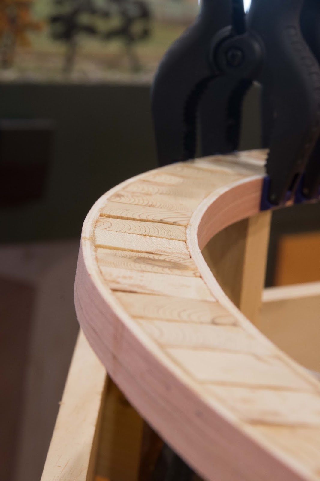 Modeling Colorado Narrow Gauge in HOn3: Spline roadbed