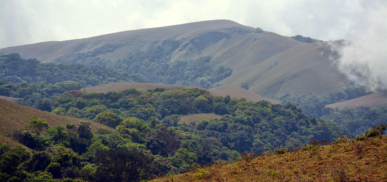 Our Travel Tales: Trek to Ballarayanadurga Fort