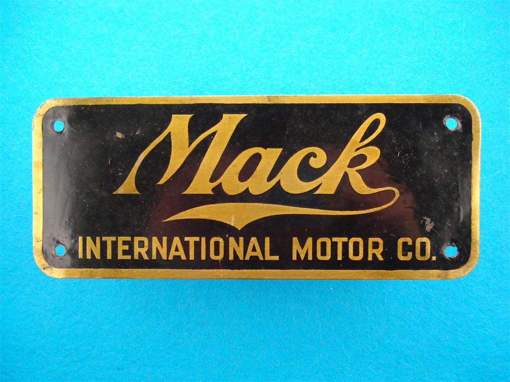 American Auto Emblems: MACK