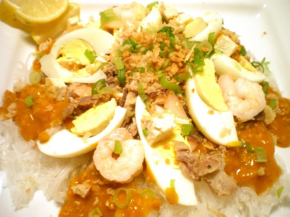 Cooking Pinay: Pancit Palabok