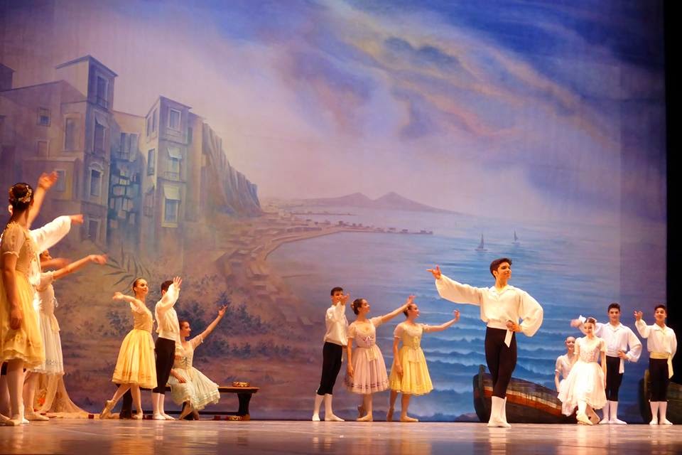 American Mom in Bordeaux: Bordeaux National Opera Ballet Company ...