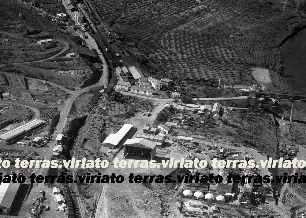 TERRAS DE VIRIATO: POCINHO, Vila Nova de Foz Côa, Guarda, (Outubro de 1976)