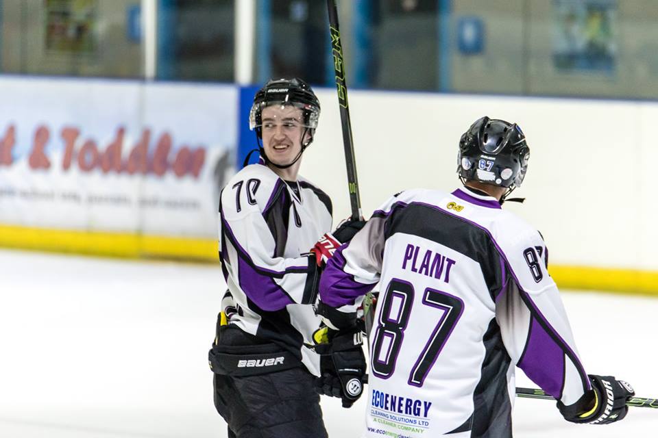 Ice Hockey Review: Raiders Edged Out In Thirteen Goal Thriller
