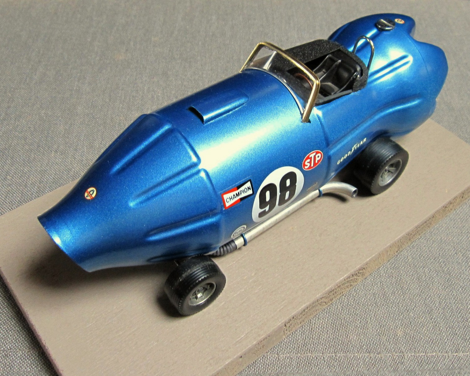 AUTOS-DERISIONS : AUTOS-DERISIONS - CAR-ICATURES