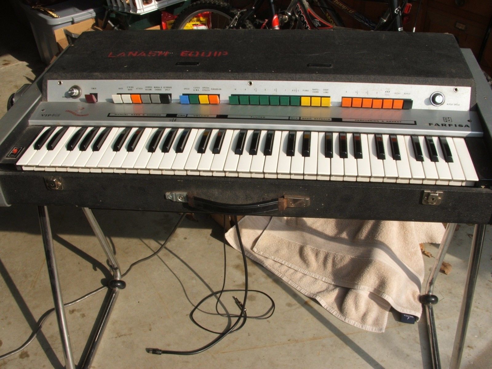 MATRIXSYNTH: The SYNTHE SLALOM! - 1973 Farfisa Model VIP-345 SN 6232