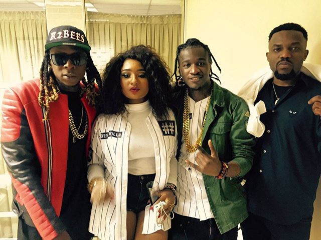 Kundi la wasanii wa Bongo Flava la Navy Kenzo linaloundwa na Nahreel na ...