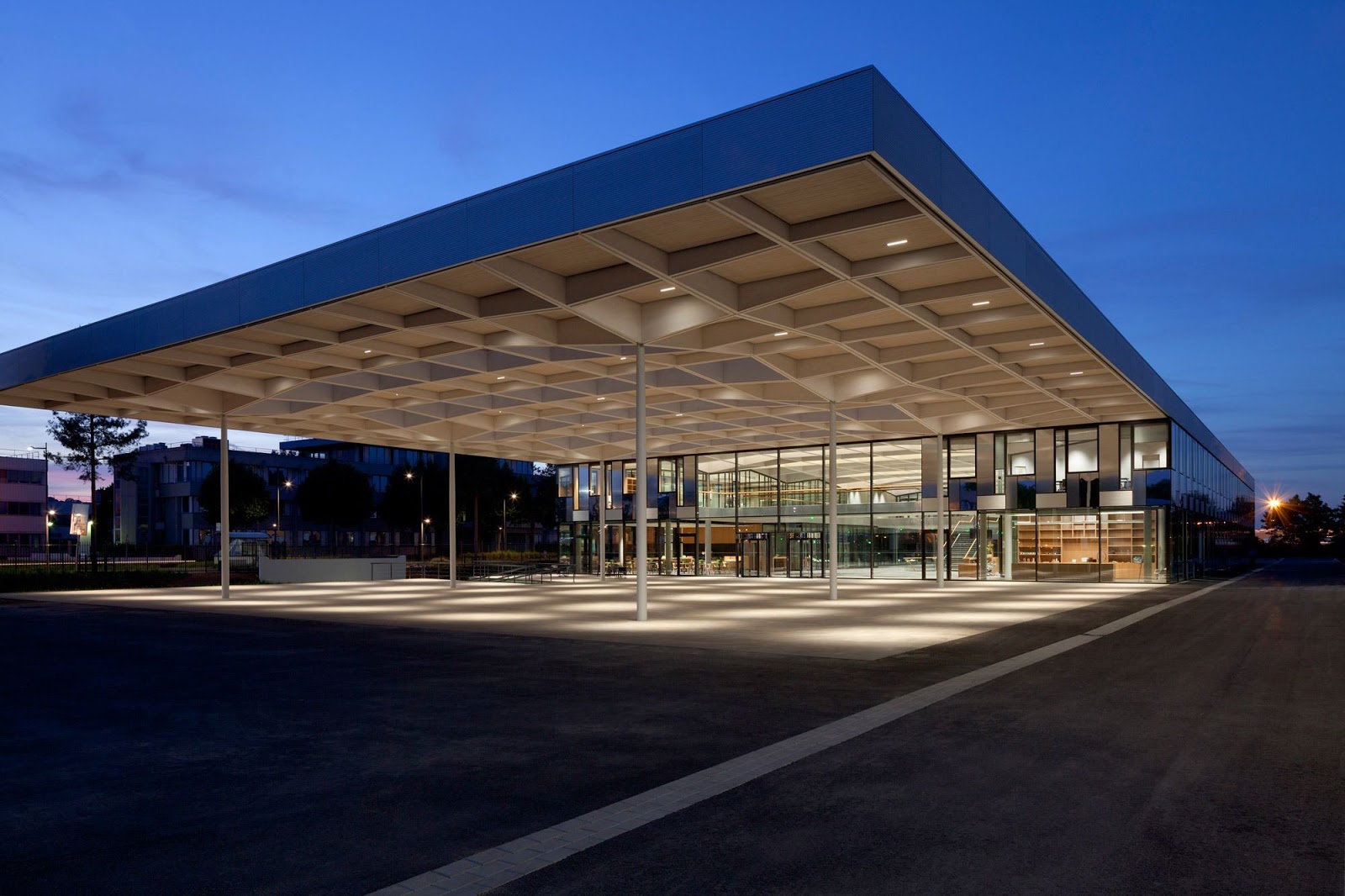 Sauerbruch Hutton – a f a s i a