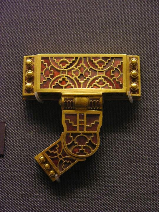 Realms Of Gold The Novel: Treasures from Sutton Hoo: Sword Equipment