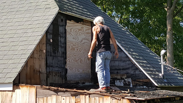 Gear Acres at Top of the Hill: Building a Peaked Roof on a Flat Roof