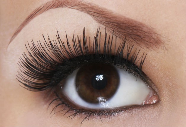 @blogdapaathy: Aprendendo a colocar cílios postiços