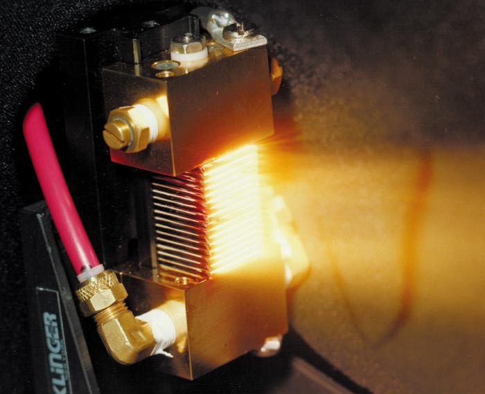 AE Ultrafast Lasers