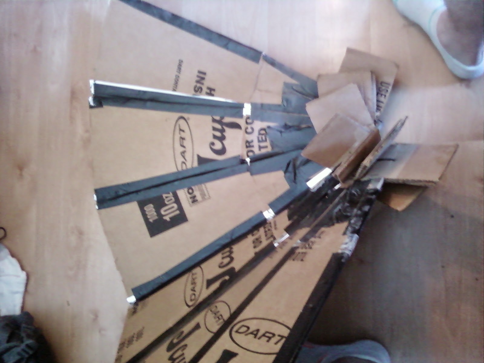 DansDIY: Folding Parabolic Solar Cooker