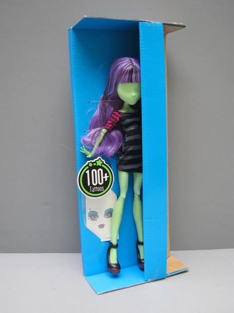 A Review of the Create-a-Monster Design Lab for Monster High | The Toy ...