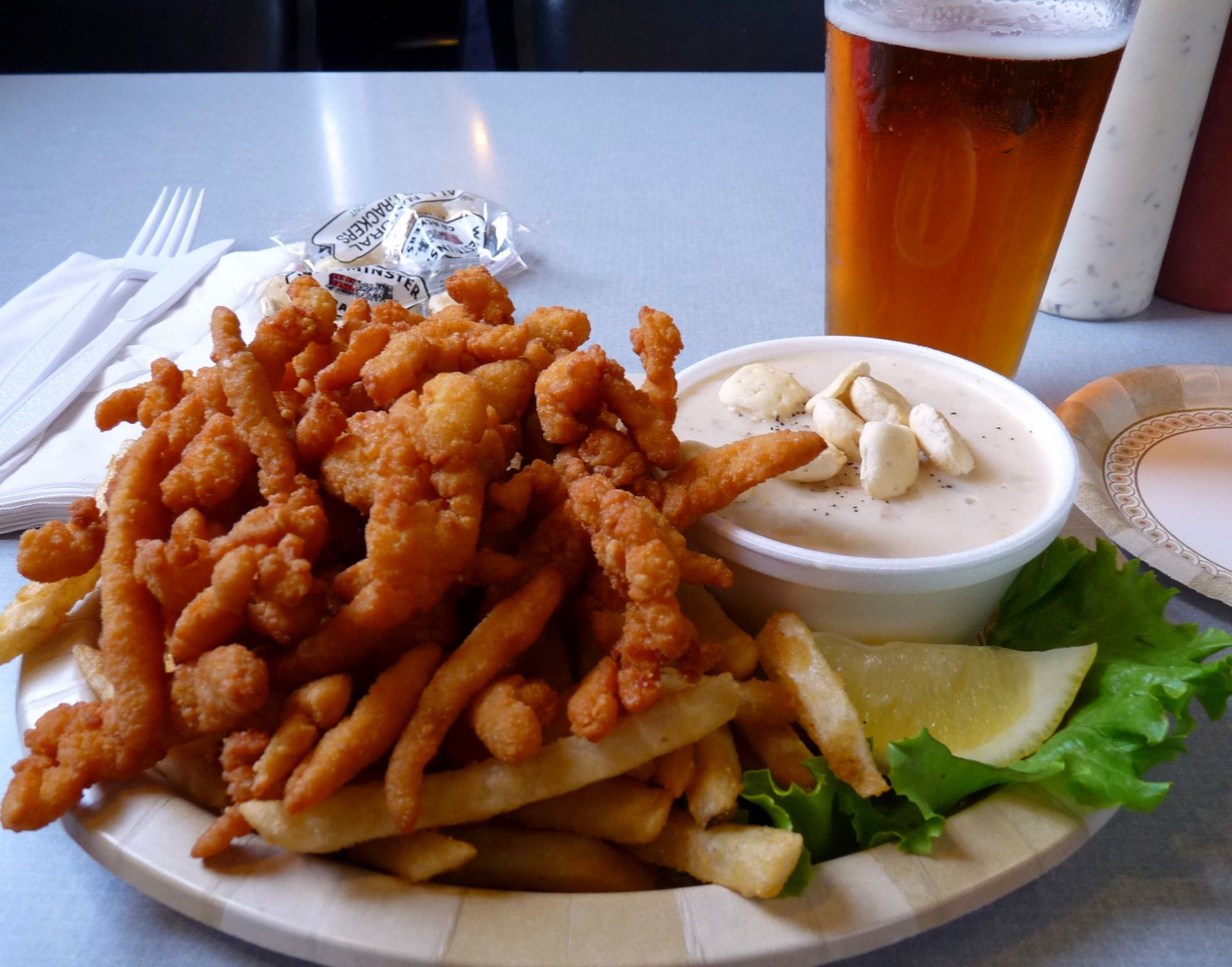 a lovely shore breeze....: Weekend Cooking... "Chowda!"