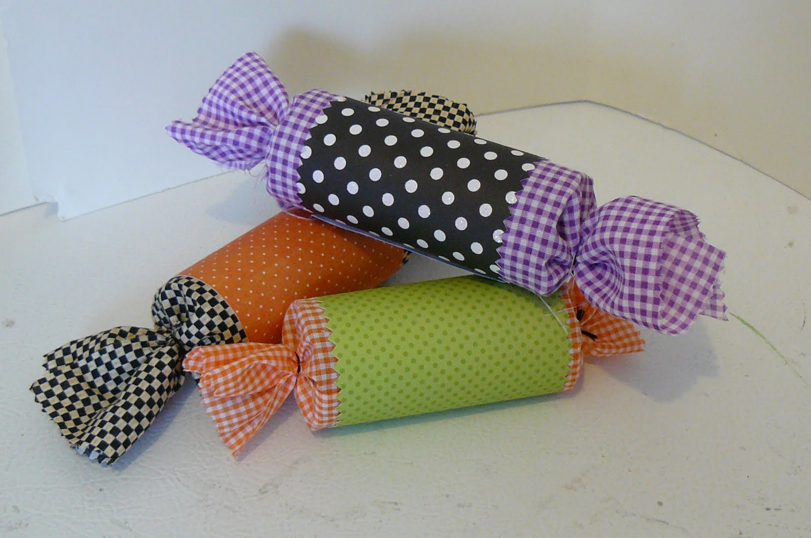 Small Fry & Co. : Make You Own Halloween Candy (kind of)