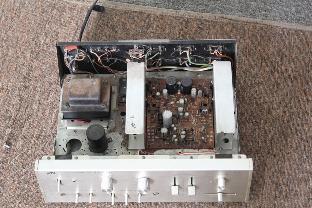 audio2nd: JVC VN-300 Amplifier