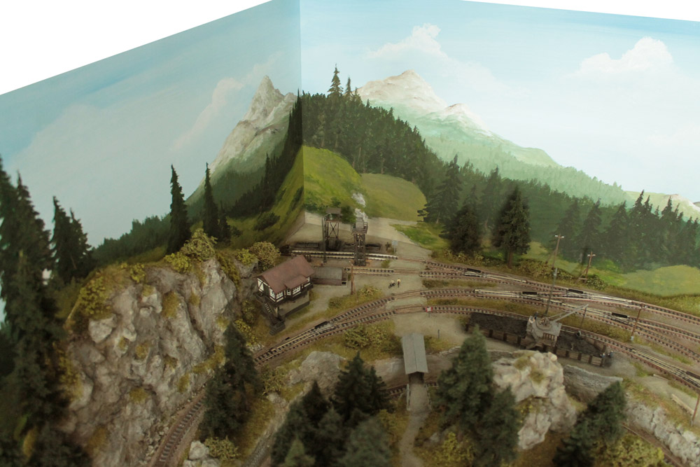 [TMP] "Train Station" Topic