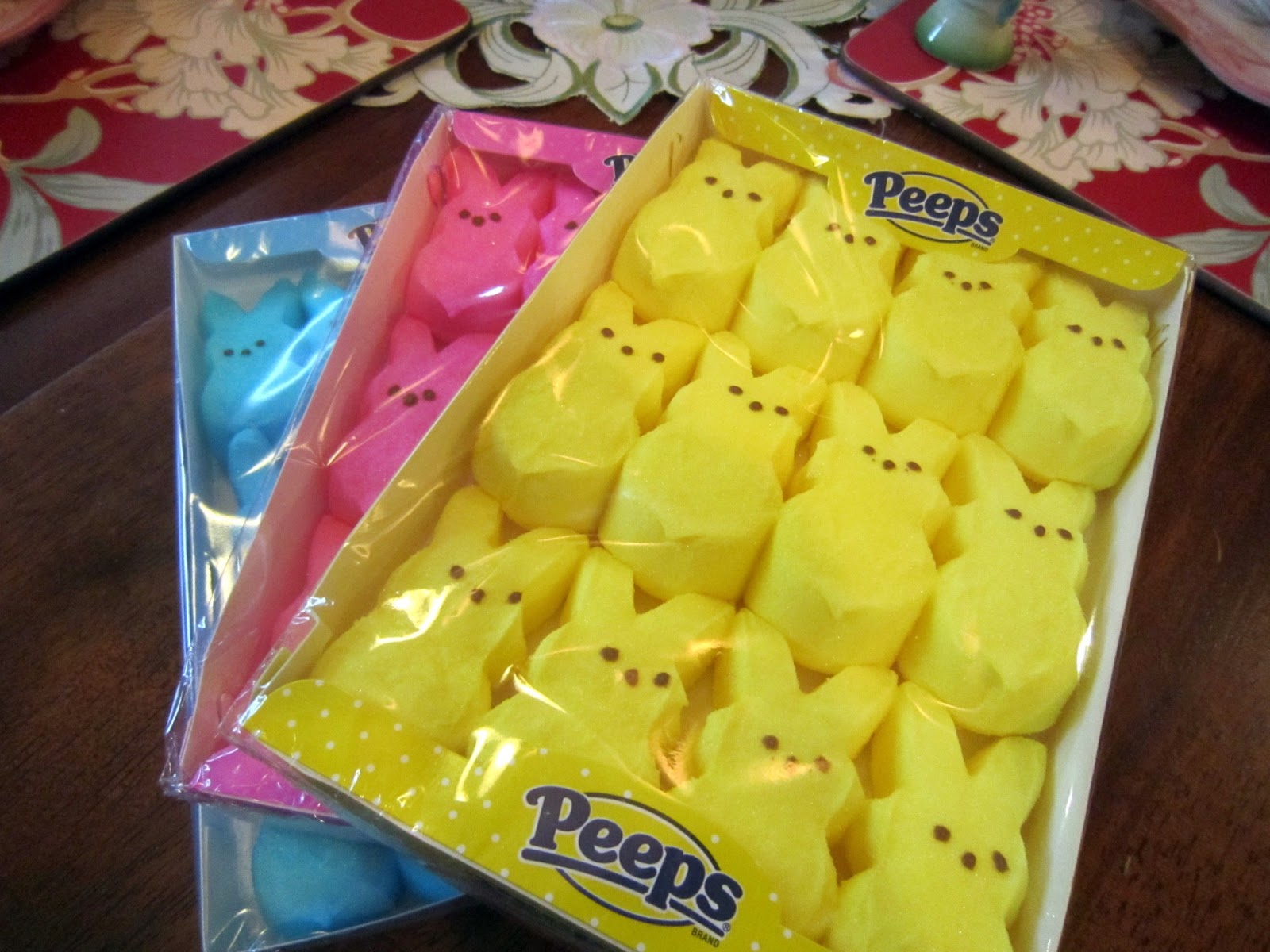 The Harris Sisters: DIY: Peeps Easter Wreath