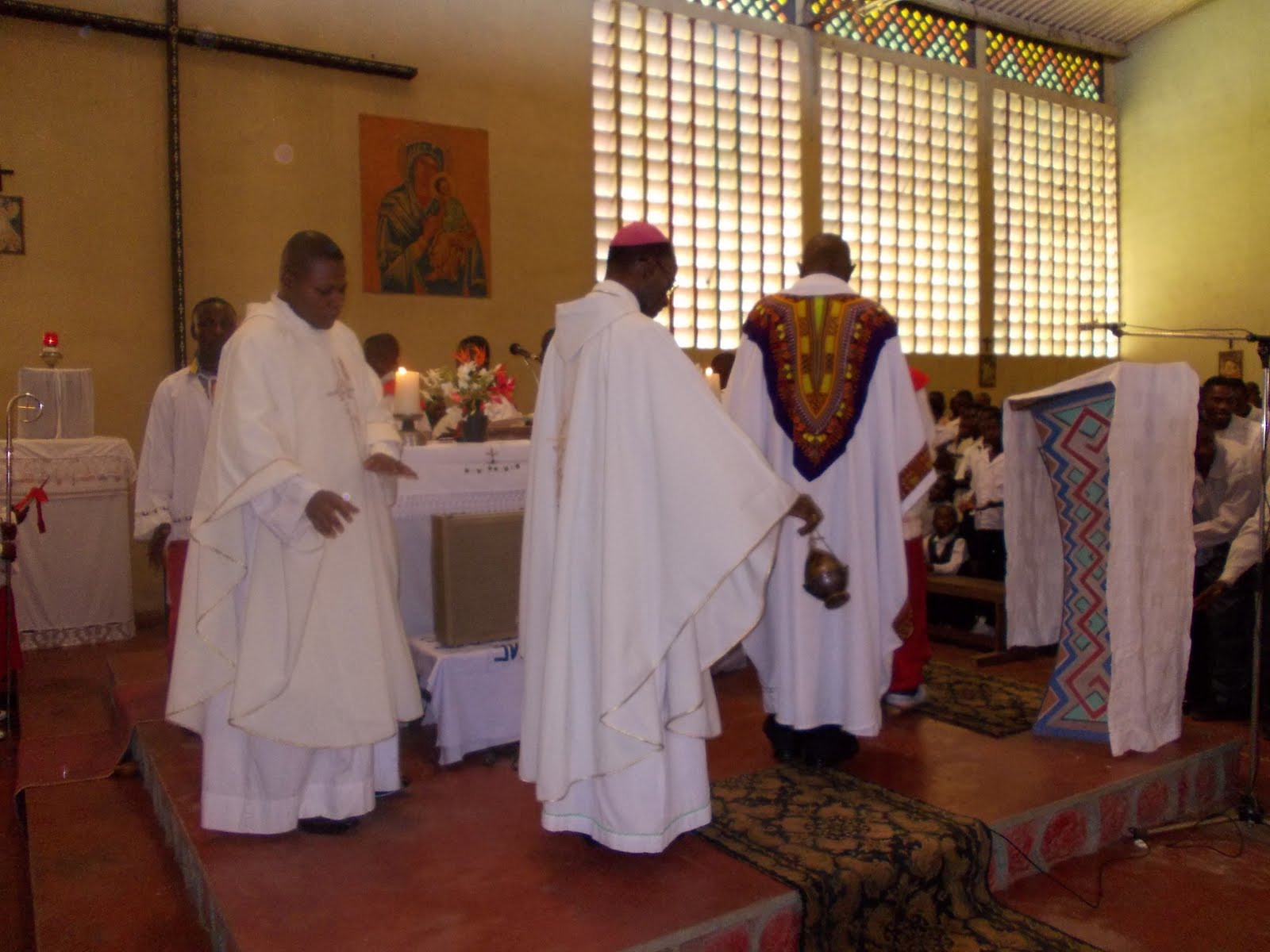 DIOCESE D'INONGO: novembre 2011