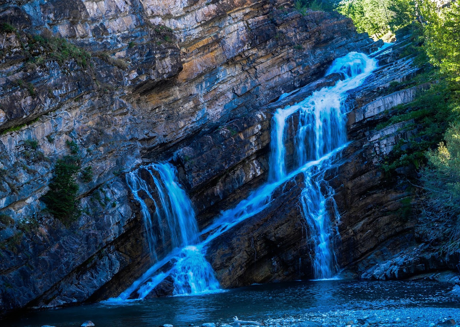 Waterfalls Alberta: Cameron Falls