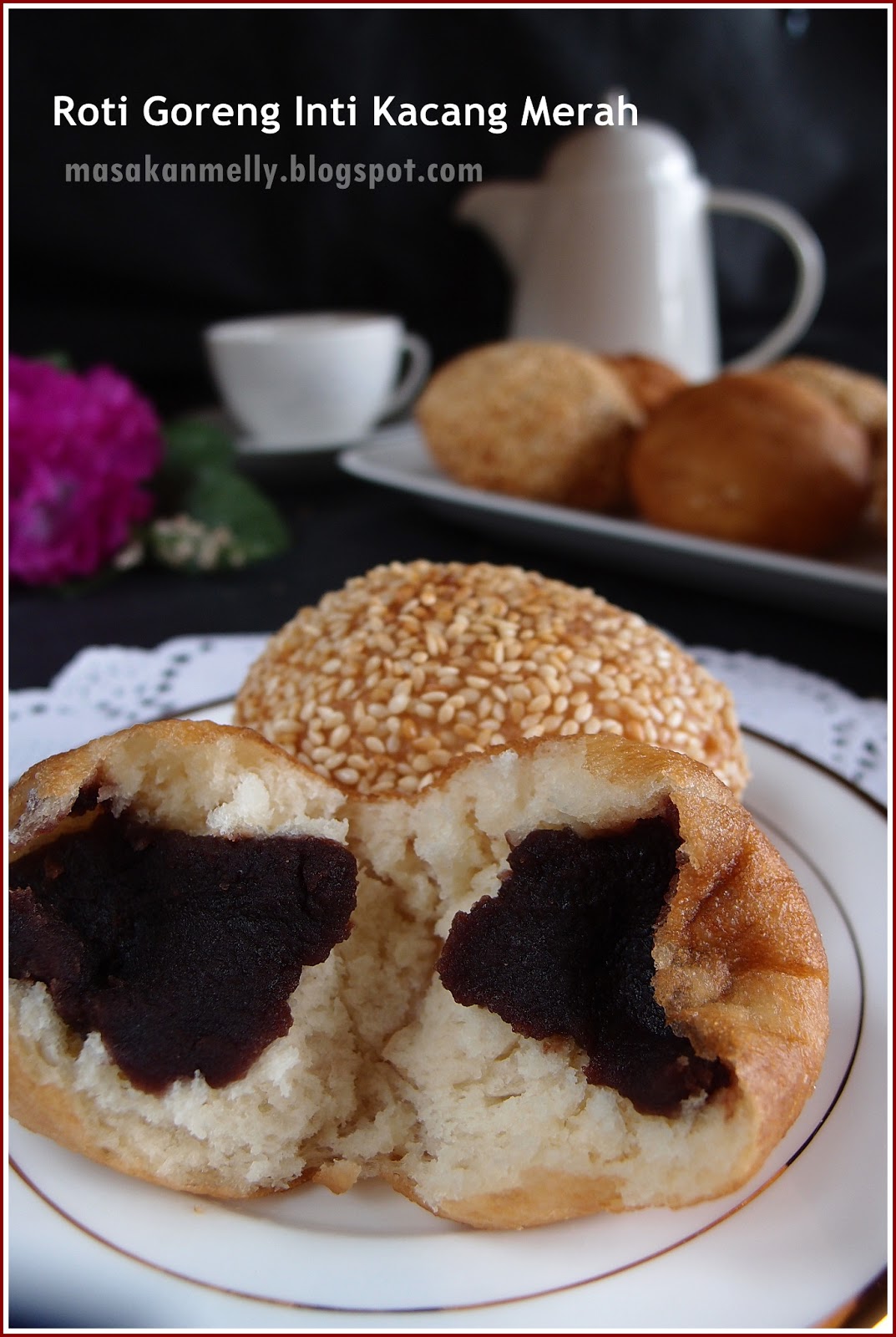 Masakan Melly: Roti Goreng Inti Kacang Merah