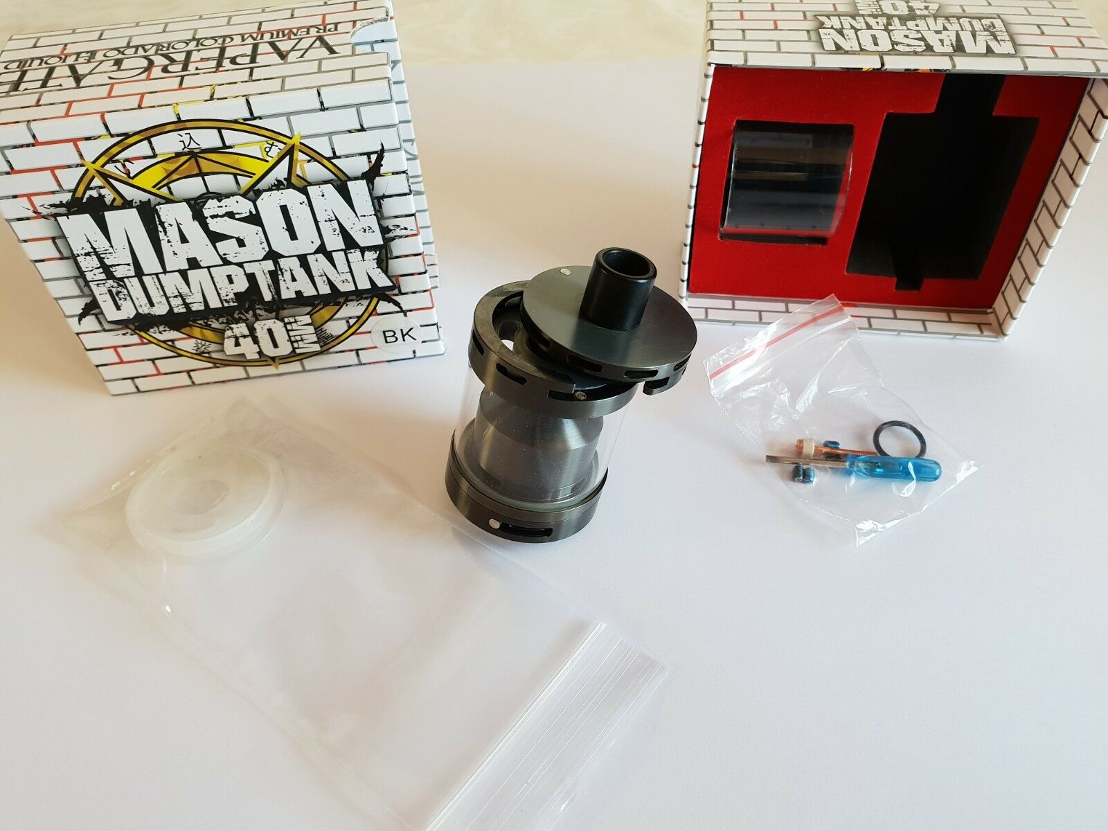 die grossen und gaanz grossen Verdampfer: Mason Dumptank 40 RTA by ...