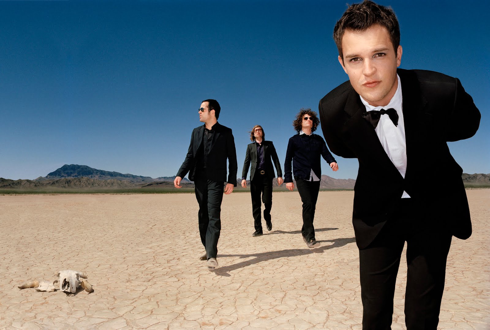 Sarah blogs...: Music Monday: The Killers - Runaways