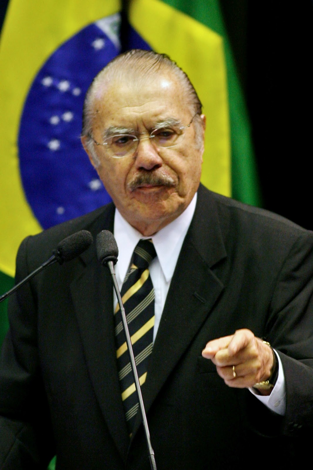 Parabéns! José Sarney completa hoje 83 anos... - Jhivago Sales