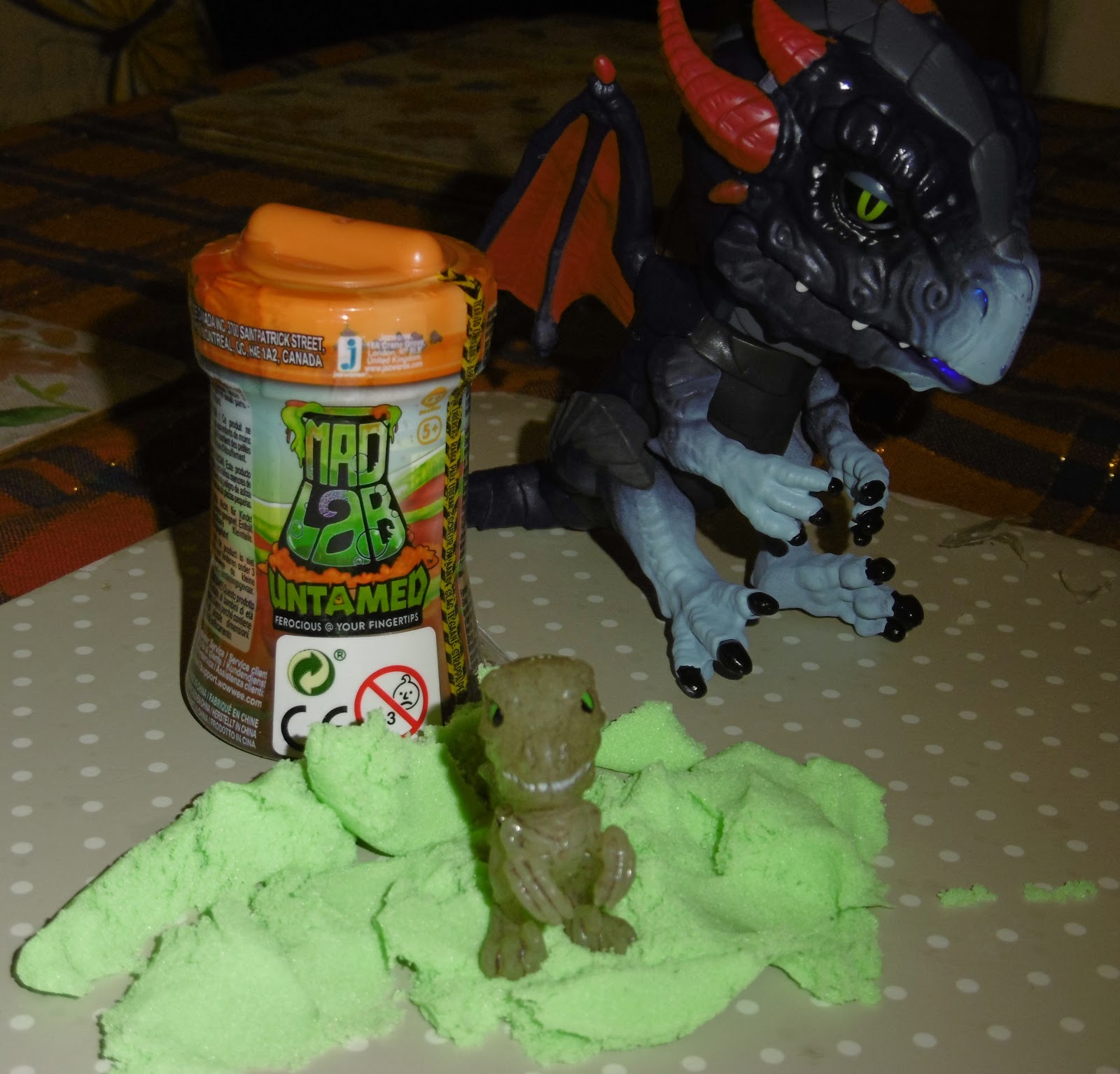 Madhouse Family Reviews: Untamed Dragons and Untamed Mad Lab Minis review