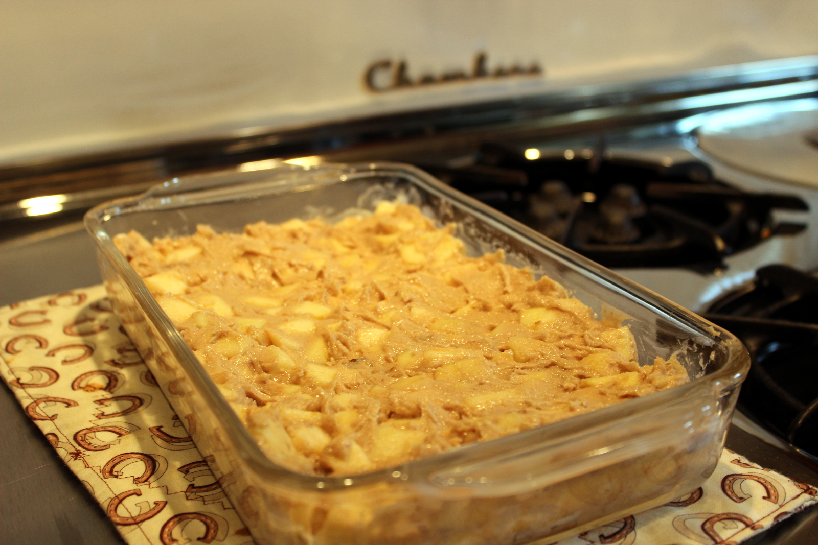 The Nostalgic Cook: Nobby Apple Cake