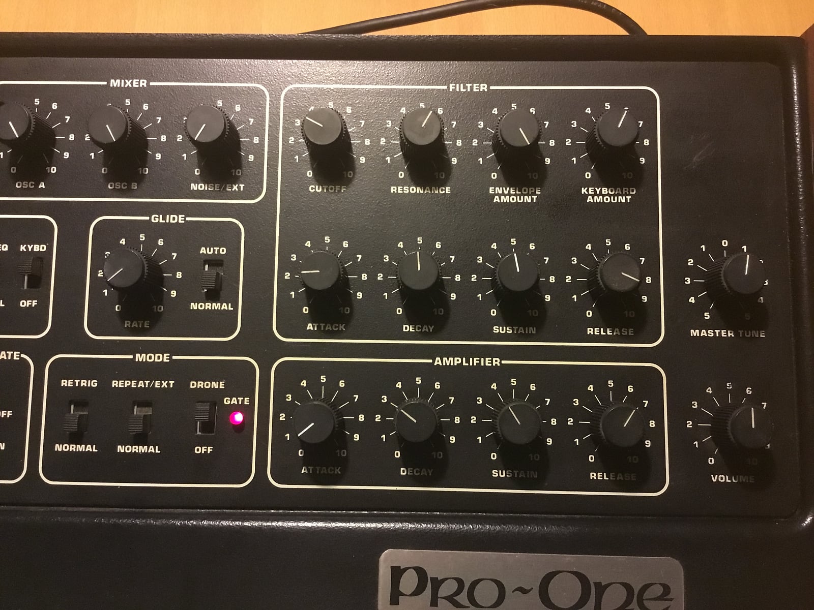 MATRIXSYNTH: Sequential Circuits Pro One SN 6382
