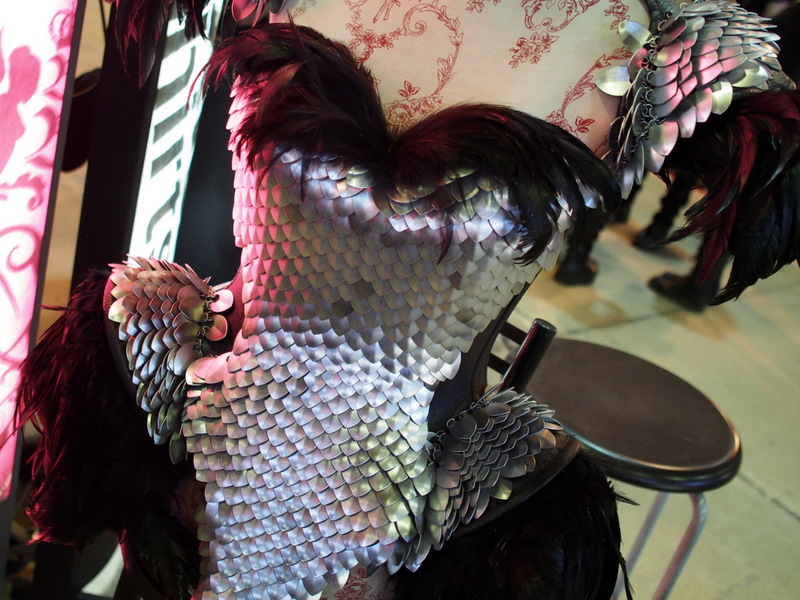 Bones And Lilies: Scale Mail Project