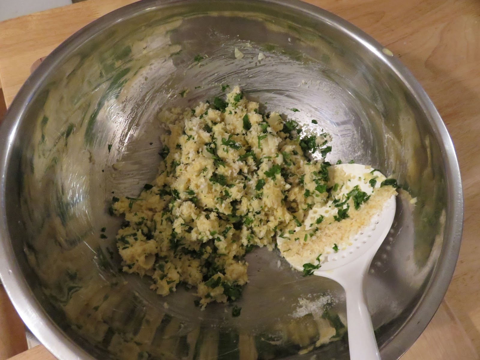 Mystery Lovers' Kitchen: Fish Cakes