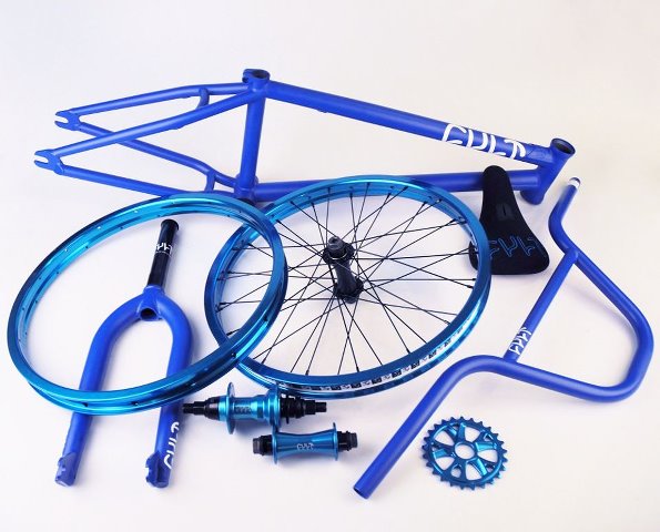 TheBikeCheck: CULT Black Chrome and Blue Colorways